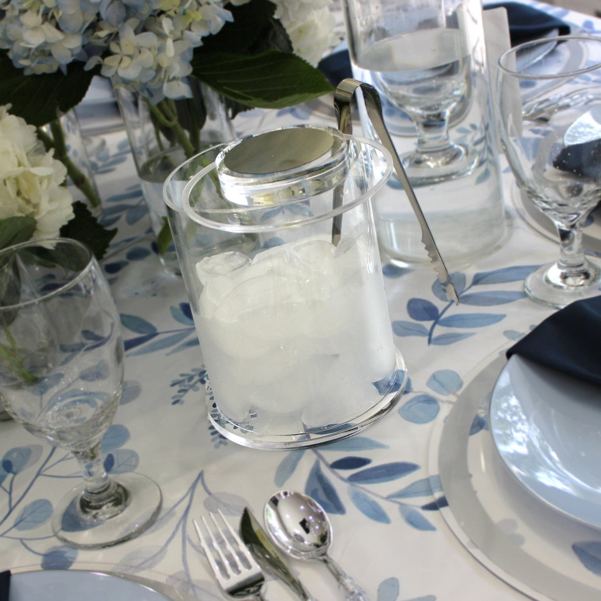 Blue & White Floral Tablescape – Waterdale Collection